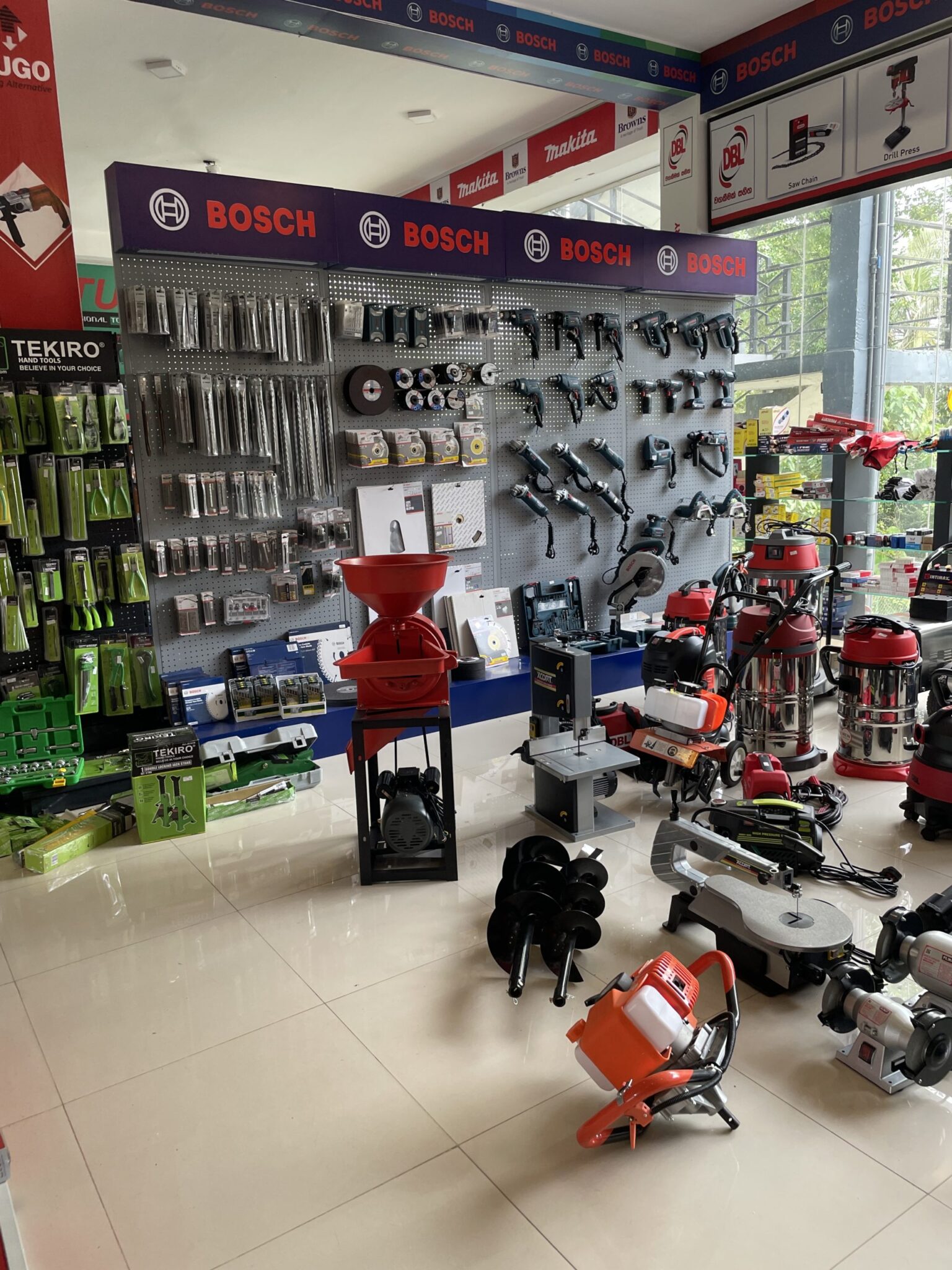 Showroom - Tisara Power Mart